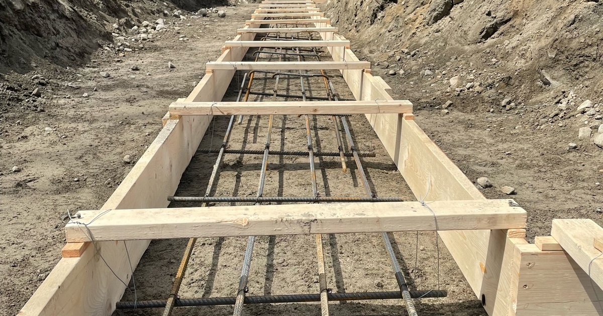 Coffrage des semelles - Écohabitation