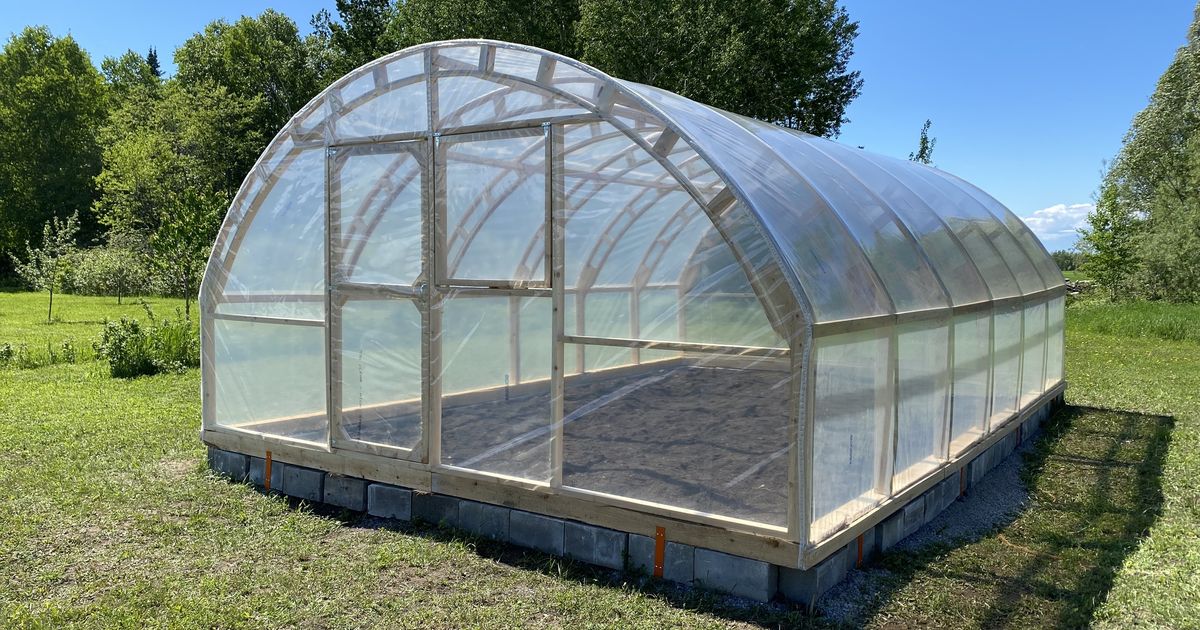 GREENHOÜSE - Serre de 16' x 24' - Écohabitation